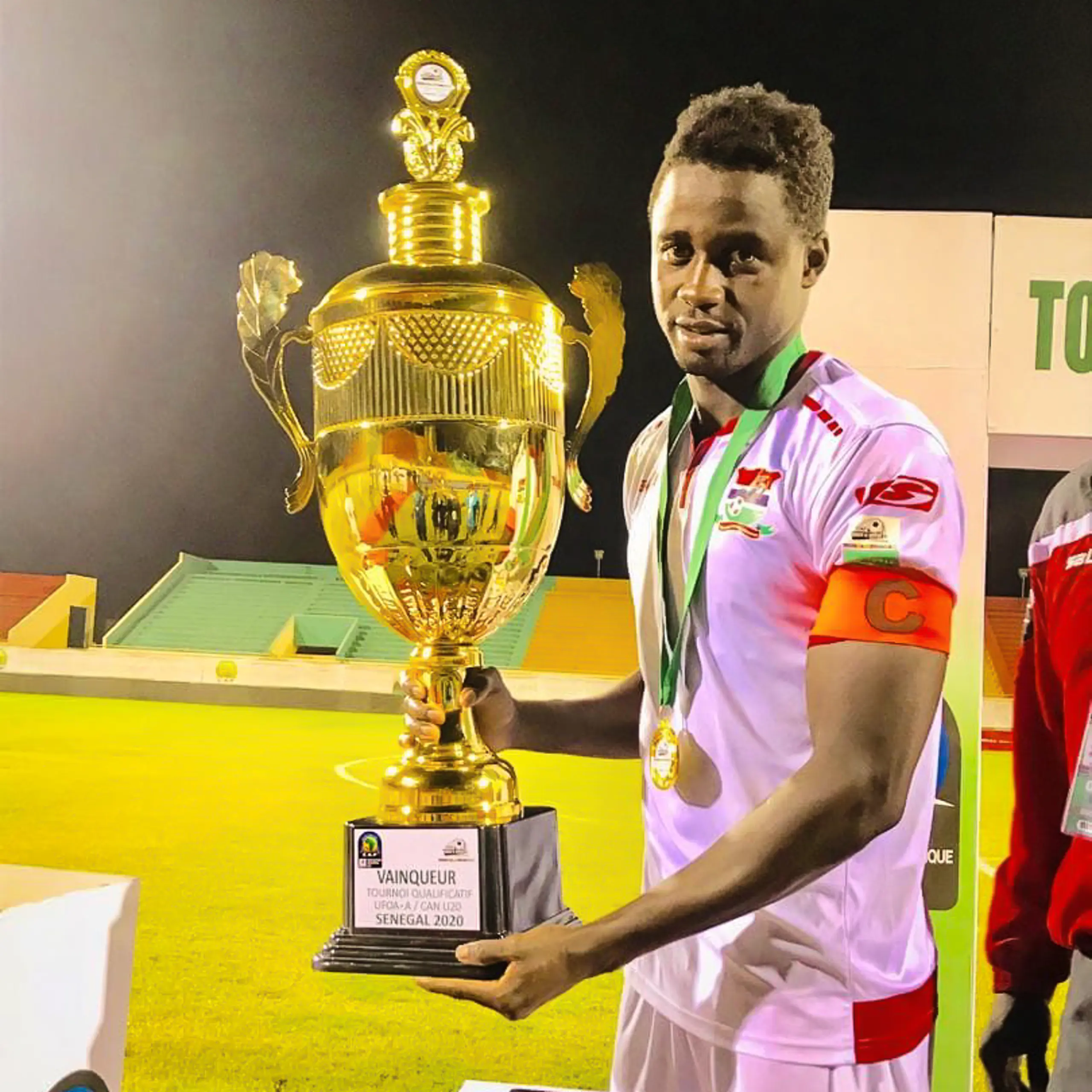 AC Horsens sælger James Gomez til Sparta Prag